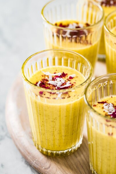 Mango Turmeric Smoothie (Vegan & No Sugar Added) - Foolproof Living