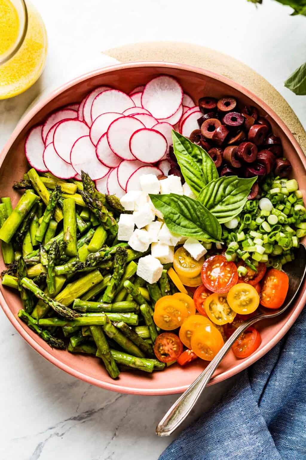 Simple Spring Mix Salad Recipe - Foolproof Living