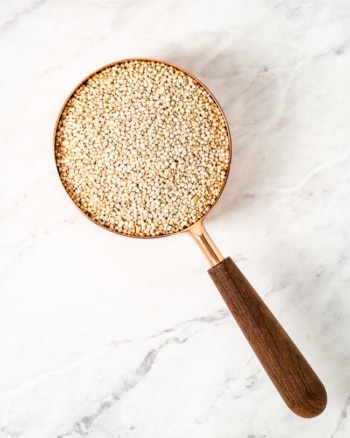 How To Rinse Quinoa With or Without a Strainer - Foolproof Living