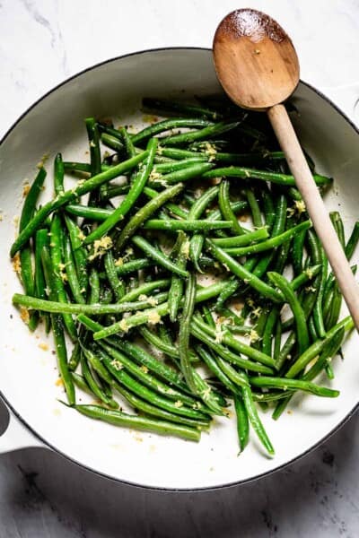 Garlic Butter Green Beans (15-minute 3-Ingredient Side Dish Recipe)