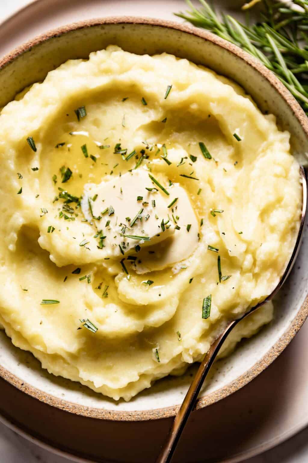 Rosemary Mashed Potatoes Recipe - Foolproof Living