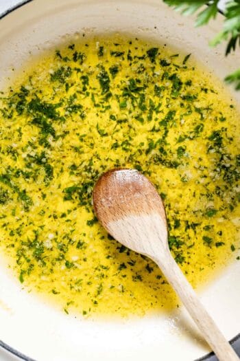 Garlic Butter Sauce (Easy 5 minute Recipe) - Foolproof Living